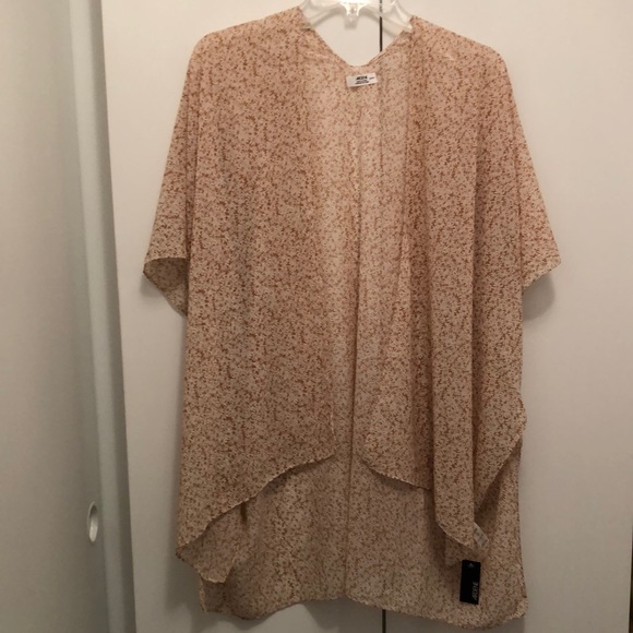 Ardene | Other | New With Tags Kimono Tan Cream Floral Print Kimono ...